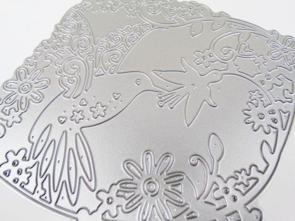 Hummingbird Tapestry Die Set – Tattered Lace